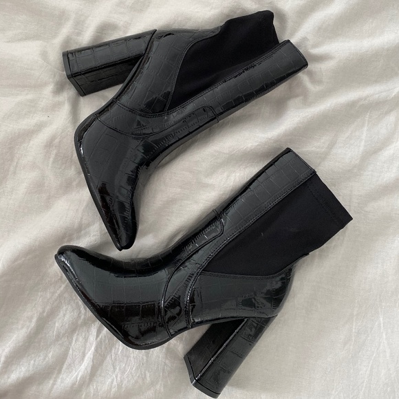 Krush | Shoes | Black Krush Croc Print Booties | Poshmark